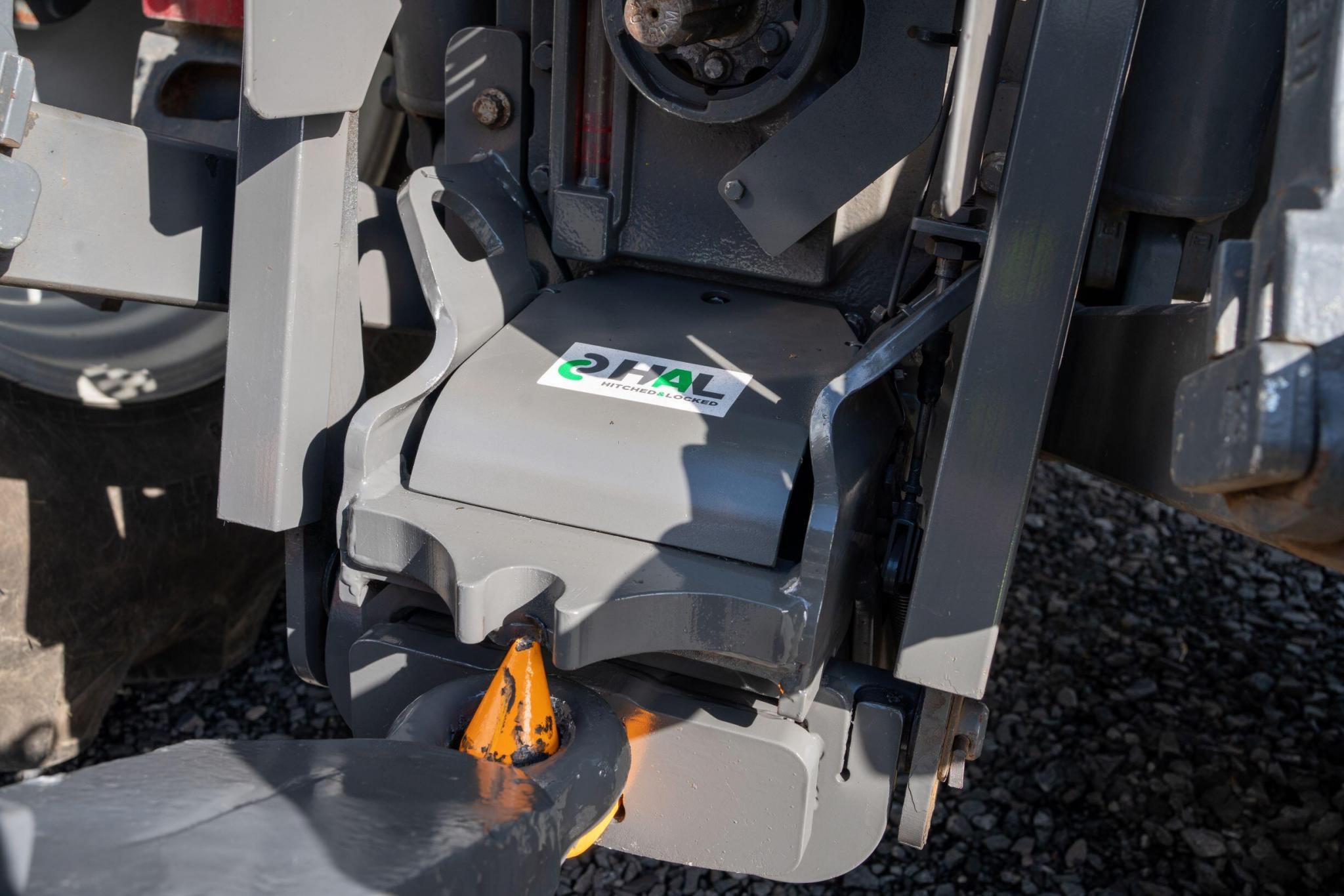 NEW Hitched & Locked (HAL) Pick-Up Hitch System - Dromone Engineering